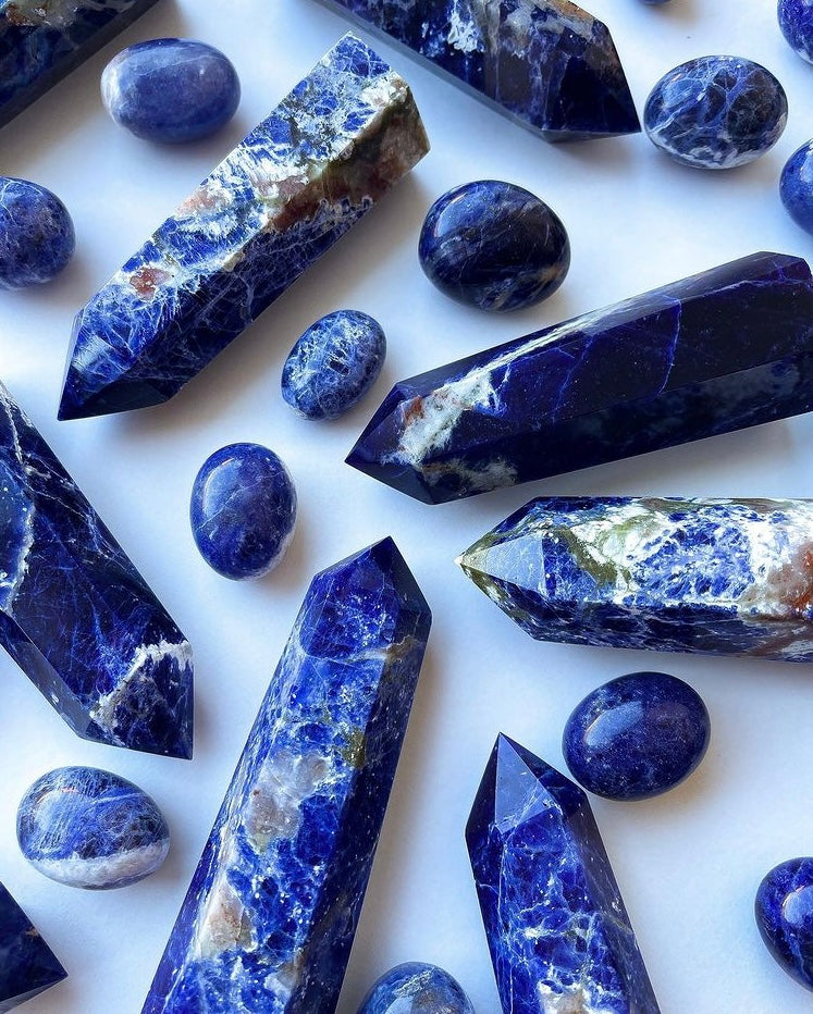 Crystals for Sagittarius – Elizabeth Lopes